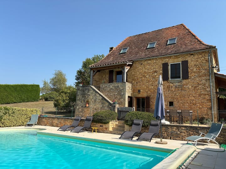 Gîte De Charme à La Campagne Avec Piscine - Dordogne