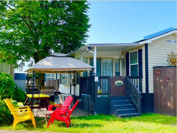 Mariner Cottage Getaway At Sherkston Port Colborne - Port Colborne