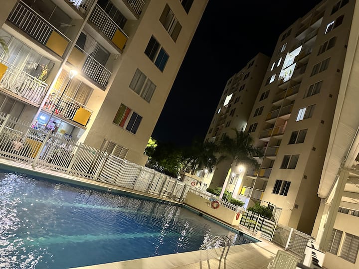 Modern Apartment With All Comforts - Girardot