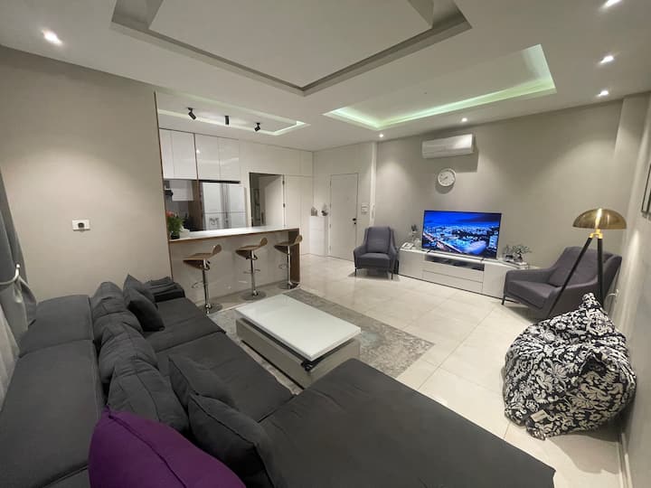 Self Check-in  1 Br  7 Min Walk To Mar Michael - Beirut