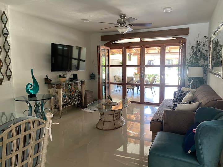 Lujosa Villa En Club Costa Ixtapa - Zihuatanejo