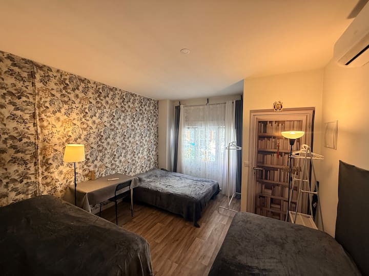 Fantastique Studio. ÉConomique. - Getafe