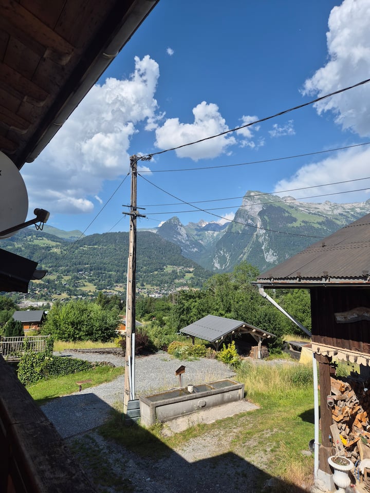 Le Bassin De Sosso - Samoëns