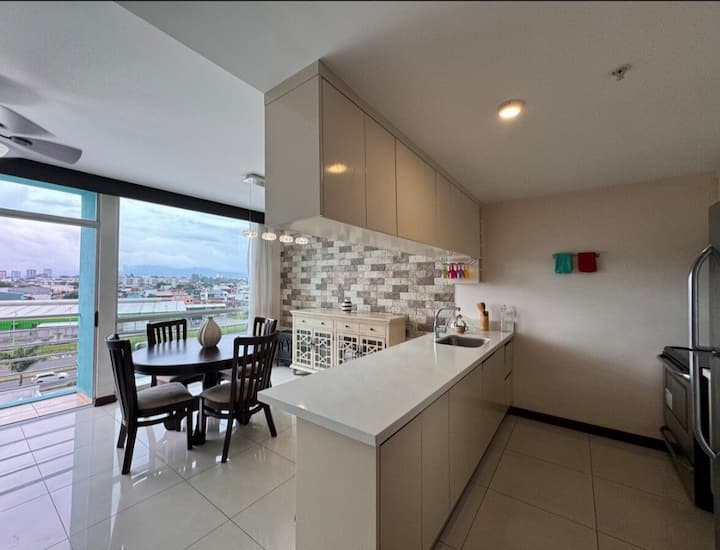 Beautiful Cozy Very Central Apartment In San José. - San José