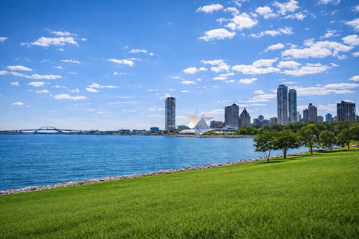 2 King Bed/near Downtown Milwaukee/free P/wifi - Greenfield, WI