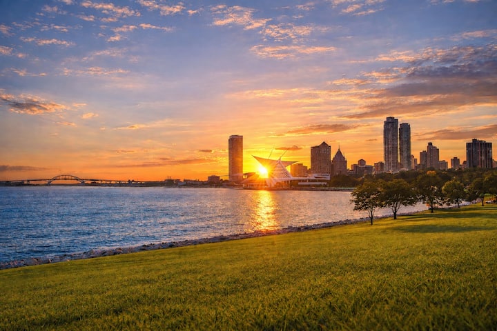 Near To All Milwaukee Favorites/ Free Parking/wifi - Milwaukee