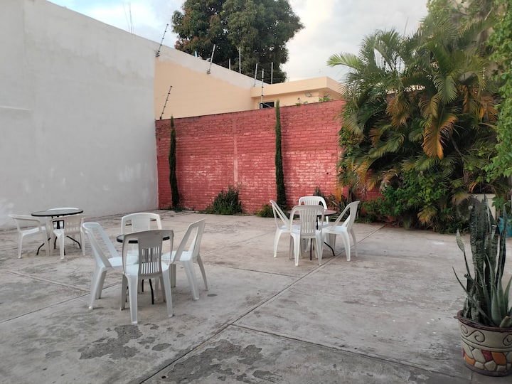 Casa Muy Amplia, Muy Cerca De La Playa. - Mazatlán