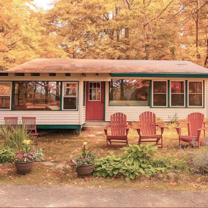 Autumn Retreat W/ Hot Tub Perfect For Couples - Adirondack Mountains