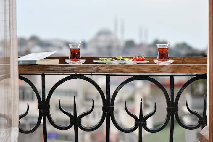 Carpe Diem 1872 & Unique Terrace & Ac @ Galata - Balat