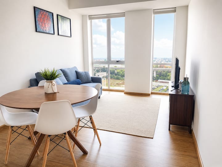 Santa Fe Apartment With Indoor Pool & Gym - Mexico City