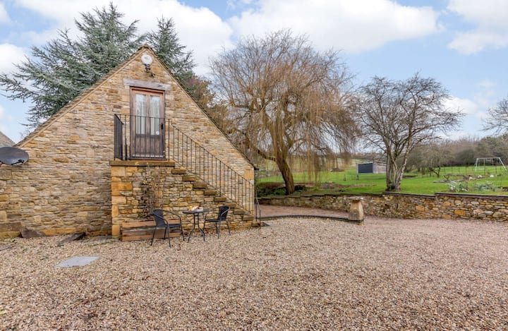 Cosy Cotswold Annex - The Nest At Robins Roost - Stow-on-the-Wold