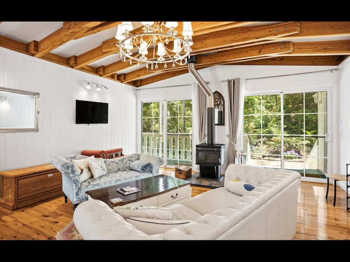 Luxury Romantic Rainforest Cottage, Waterfall Area - Springbrook