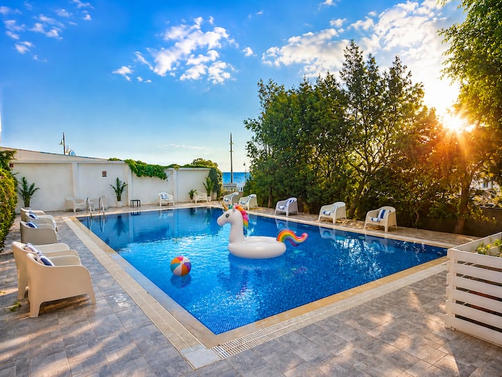 Emma Sea View Suite (License #0003122) - Larnaca