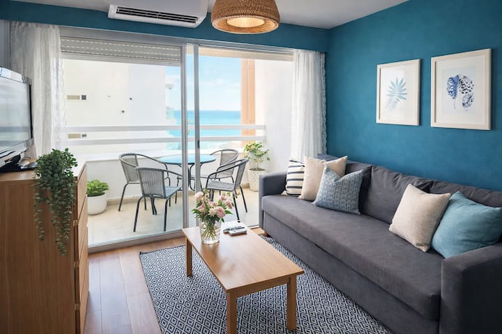 Emma Sea View Suite (License #0003122) - Larnaca