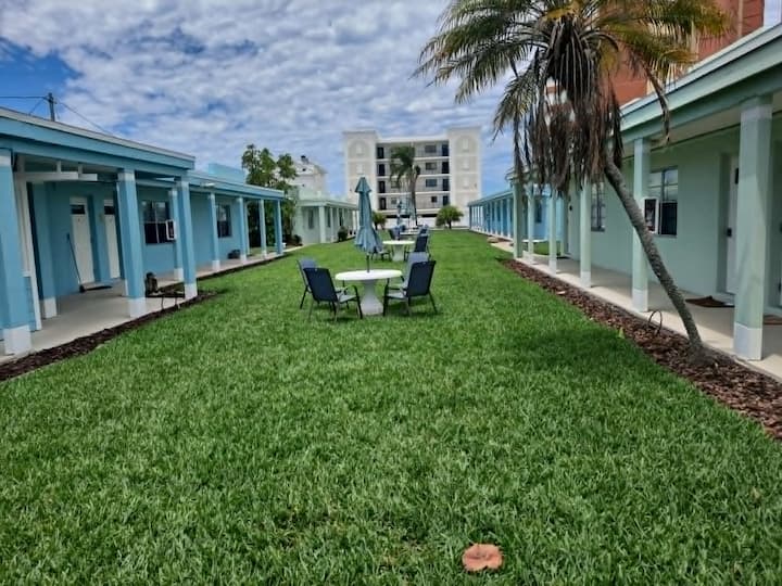2-bedroom Beachside Condo On Redington Beach! - Redington Shores, FL