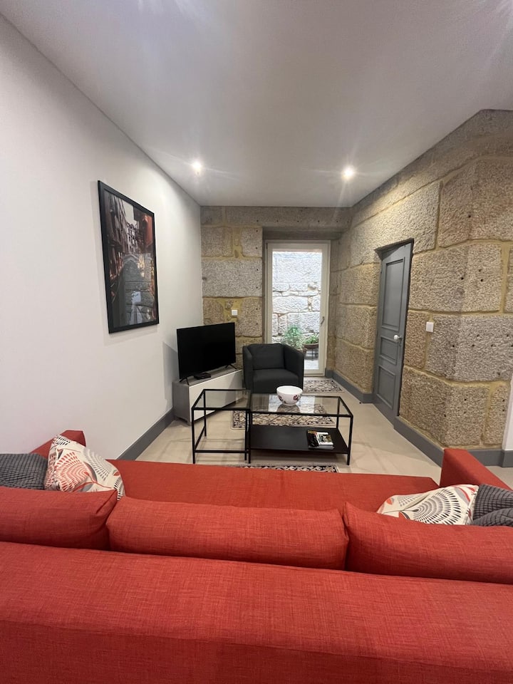 Casa Da Pedra De D. Duarte - Viseu District