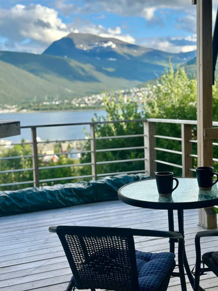 Nydelig Leilighet Med Utsikt Og Gratis Parkering. - トロムセー