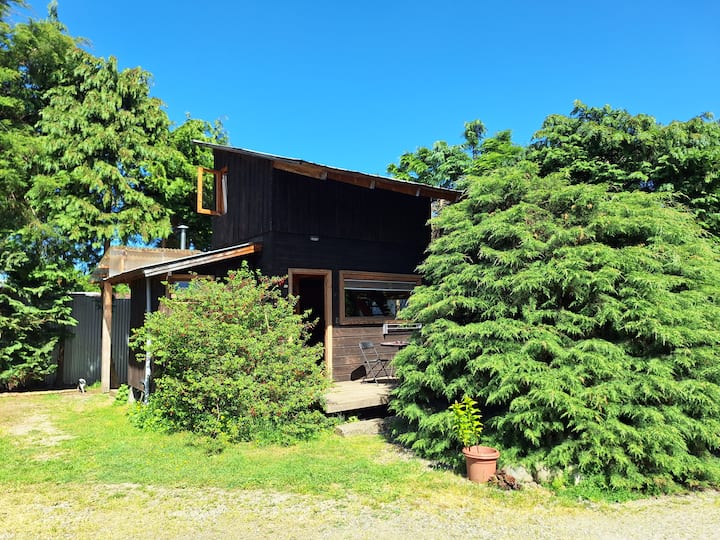 Acogedora Cabaña Con Estacionamiento. 3p - Chile