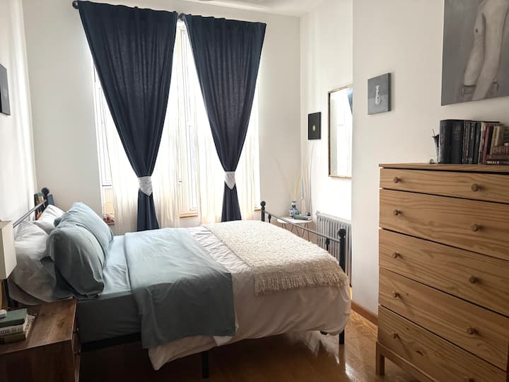 Private Room In Lovely Greenpoint - New York