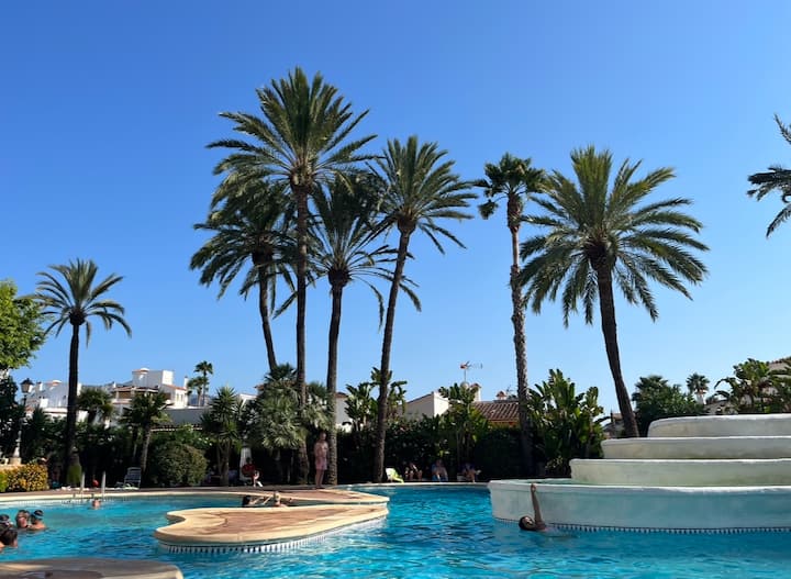 Beautiful Apartment, Denia Beach. Incredible Pools - Dénia
