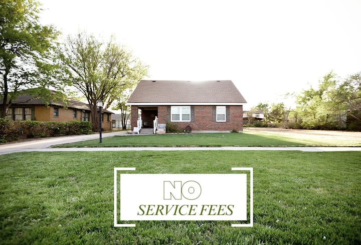 Cozy 3br/2ba Updated Bath/ Wd / With Park View! - Amarillo, TX