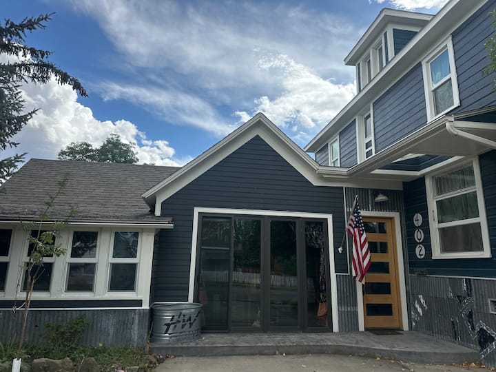 Spacious, Arty 1- Bdrm, Master Bath W/ Kitchenette - Livingston, MT
