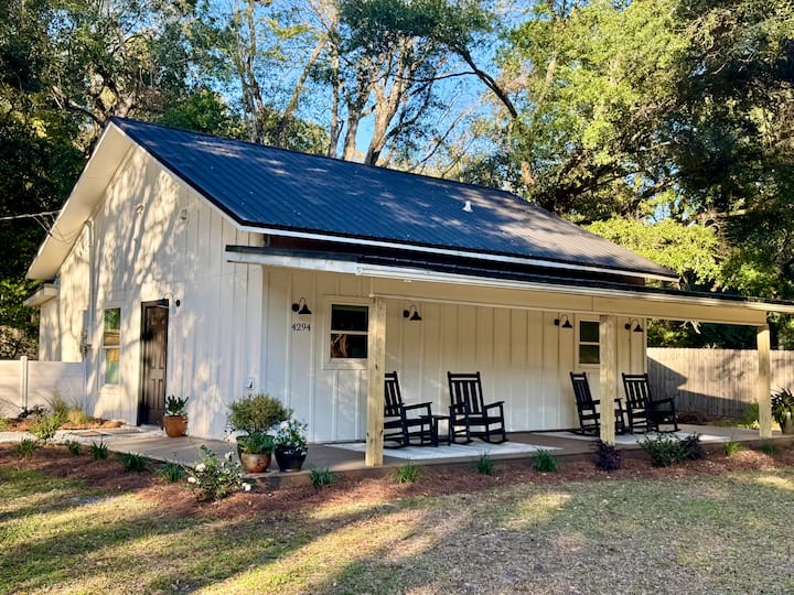 Peaceful Retreat Private Cottage - Ocala, FL