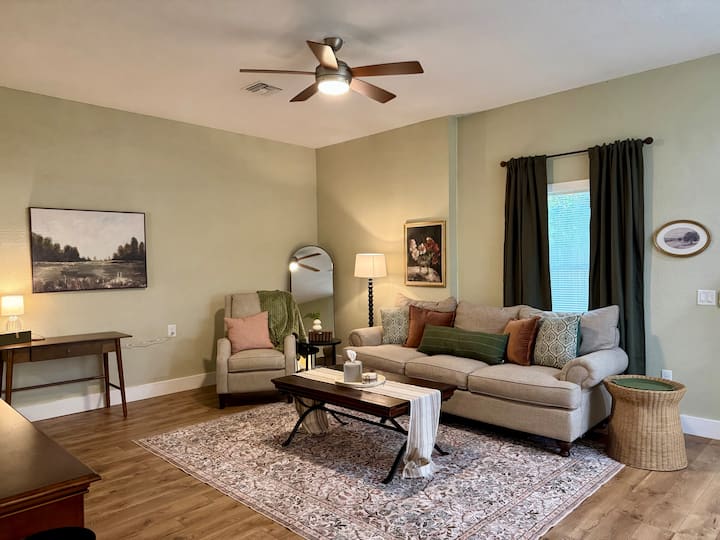 Peaceful Retreat Private Cottage - Florida