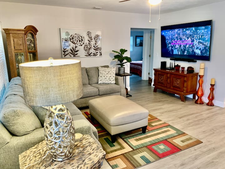 Cozy Canal Home/ Access To Lake Henderson/kayaks - Inverness, FL