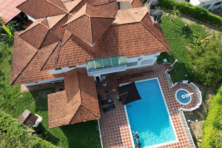 Casa De Campo Leon - Carmen de Apicalá