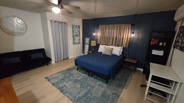 Adorable Studio -Mins. From Downtown & Galleria- - Stafford