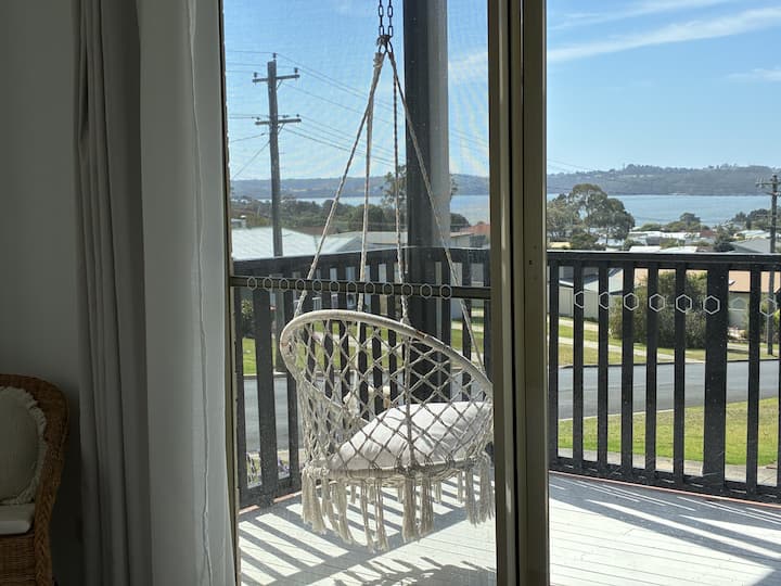 𝓒𝒐𝒊𝓵𝓪 𝓖𝒖𝓮𝓼𝓽 𝓢𝒖𝒊𝓽𝓮 | With A View - Tuross Head
