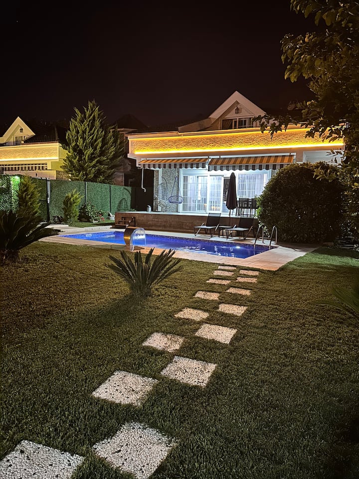 Arslan Villas 2 Kemer Merkez Havuzlu - Kemer