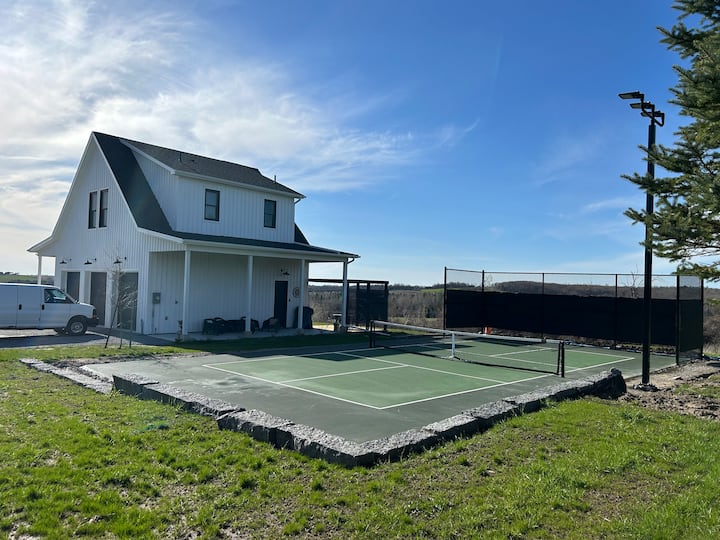 Loft At The Shier - Kawartha Lakes