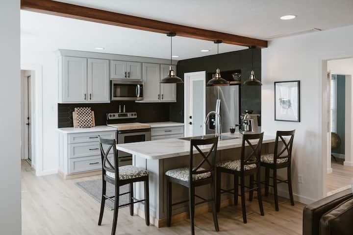 The Kricklewood Collective - Newburgh, IN