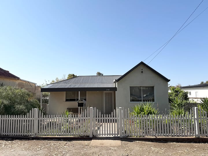 Piper Delight - Broken Hill