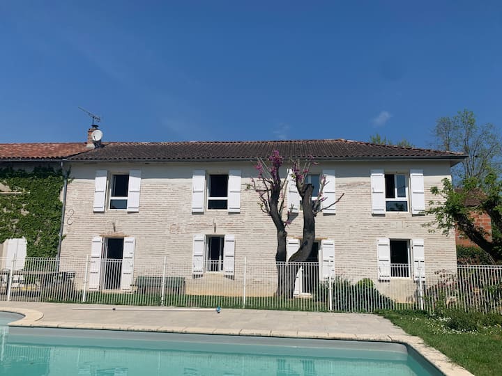 Maison De Caractère Avec Piscine, Sud Ouest - Lot-et-Garonne