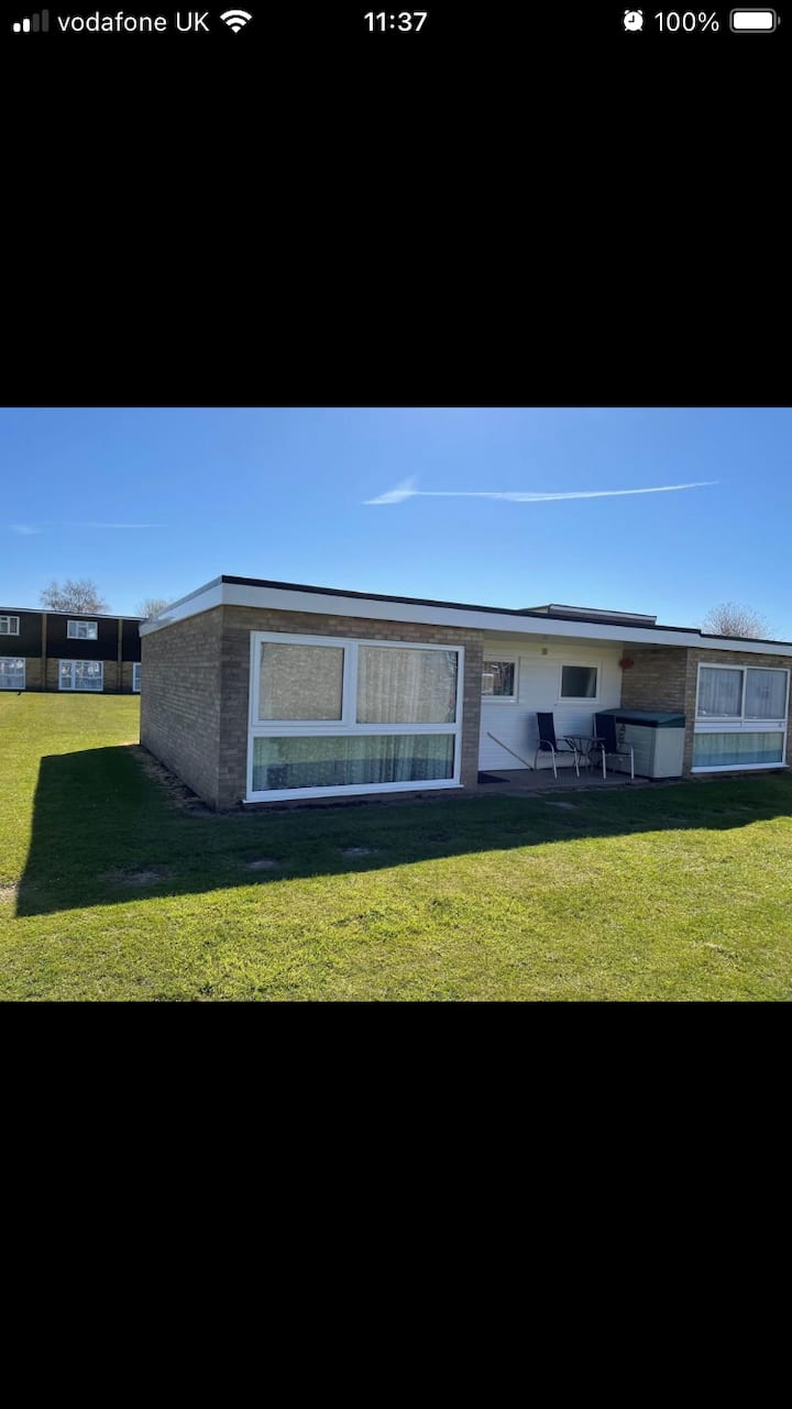 Conveniently Positioned 3 Bedroom Holiday Home - Hemsby