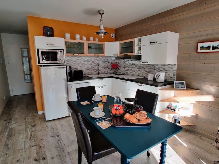 Charmant Appartement Avec Balcon - Idéal Famille - Ax-les-Thermes