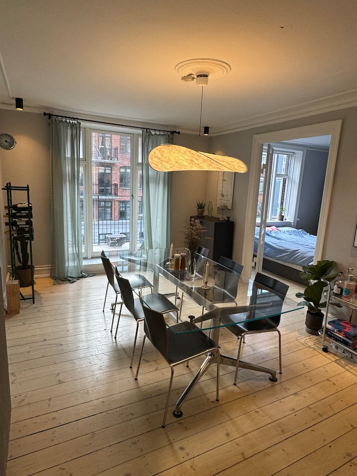 Stylish And Spacious Apartment In Center - Copenhague