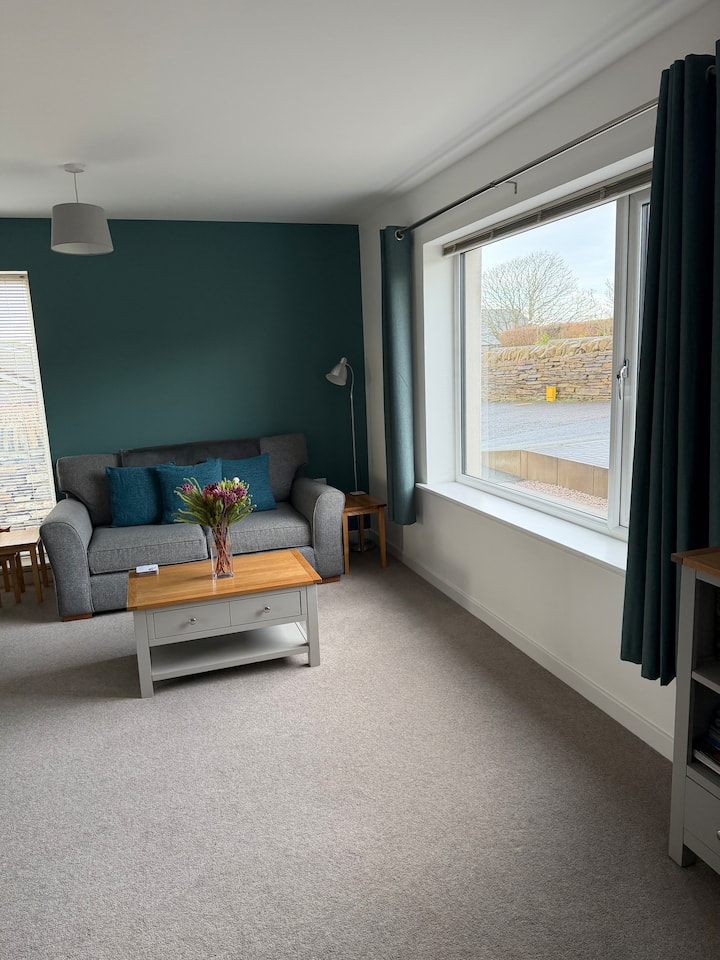 Rosie's - 3 Bedroom Bungalow With Private Parking. - Kirkwall