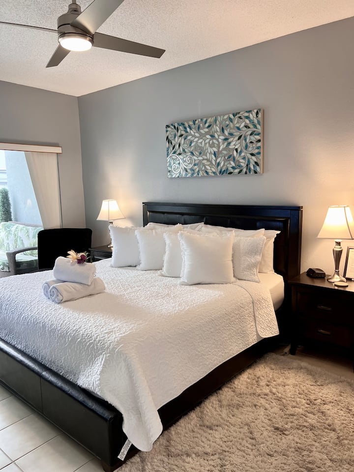 Avoid The Hustle. Unwind. Quiet Complex! Walkable! - Lauderdale-by-the-Sea, FL