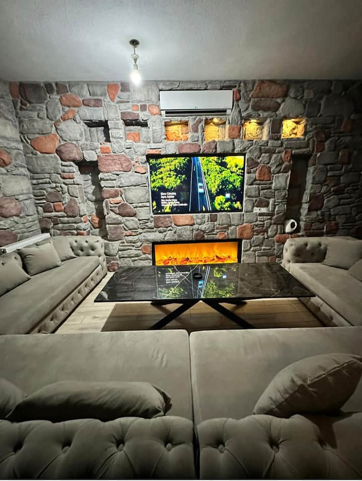 Kartal Ultra Lüx Netflix Youtube Exxen Daire 2+1 - İçmeler