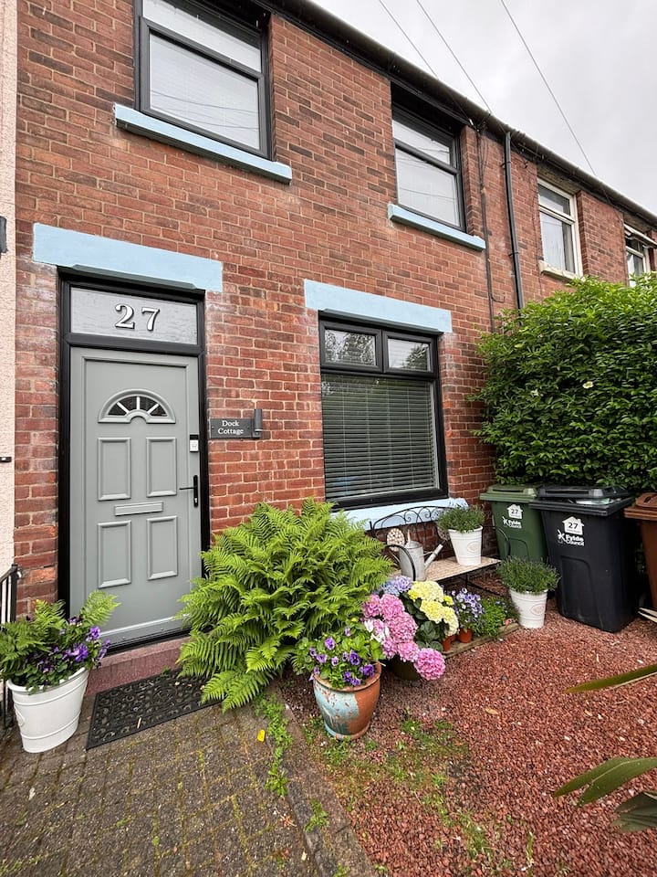 Dock Cottage Hot Tub 3 Bed 5 Min Lytham Green Dogs - Lytham St Annes