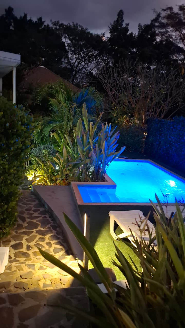 Sharonus Beautiful  Studio No.1 King Bed Studio - Tamarindo