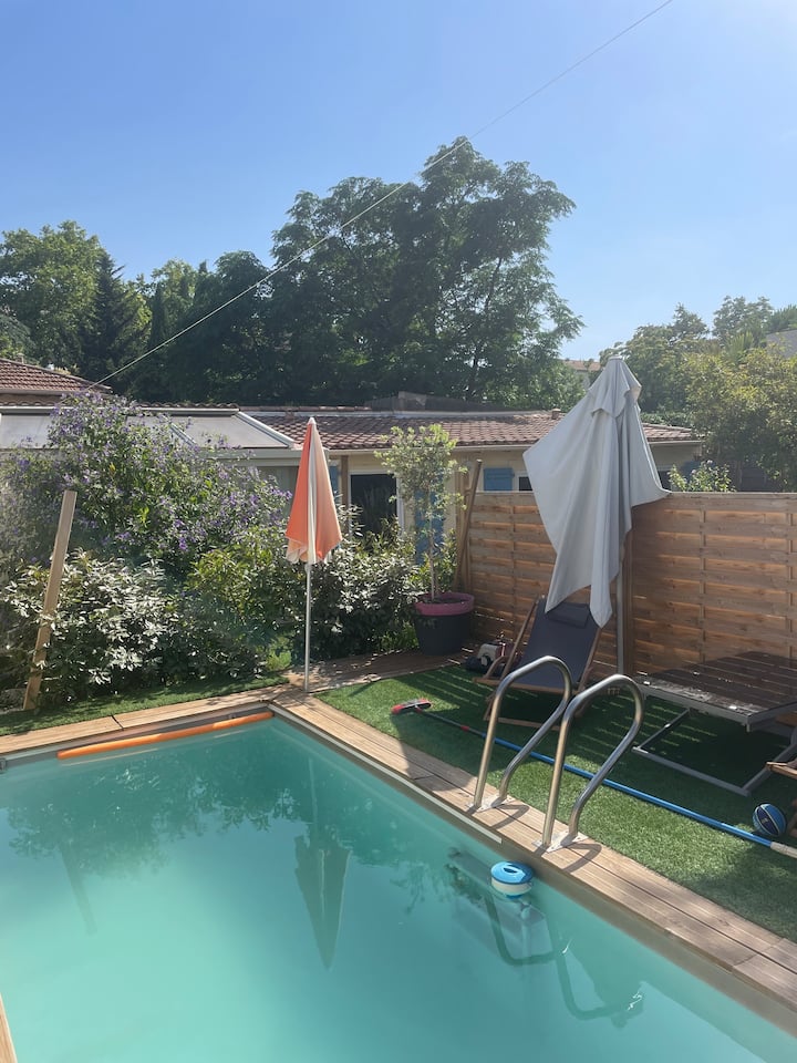 Houdarling Chalet Spa (Hammam , Jacuzzi ,Piscine) - Nîmes