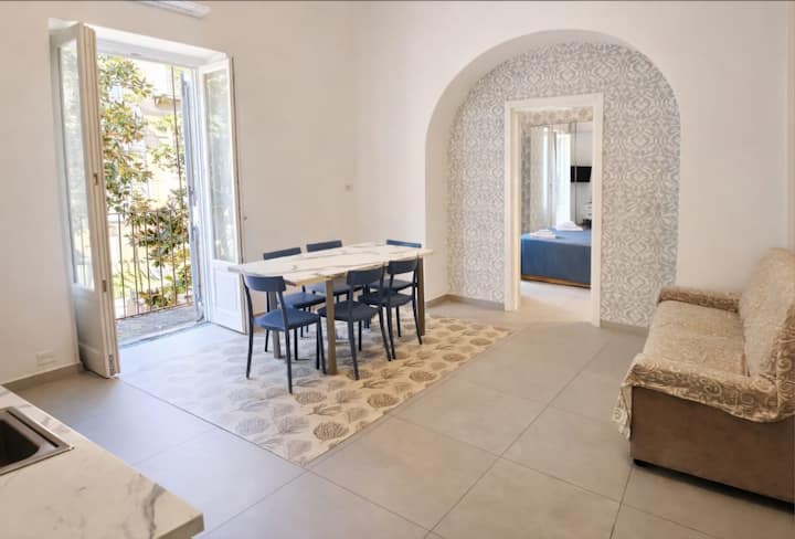 Damasco Trilocale In Centro 6 Pax 2 Camere 2 Bagni - Lipari