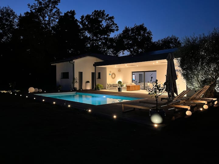 Villa 5 éToiles Piscine Grand Jardin Proche Océan - Dax