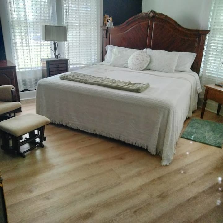Nonie's ...Come And Love It!! - Ruston, LA