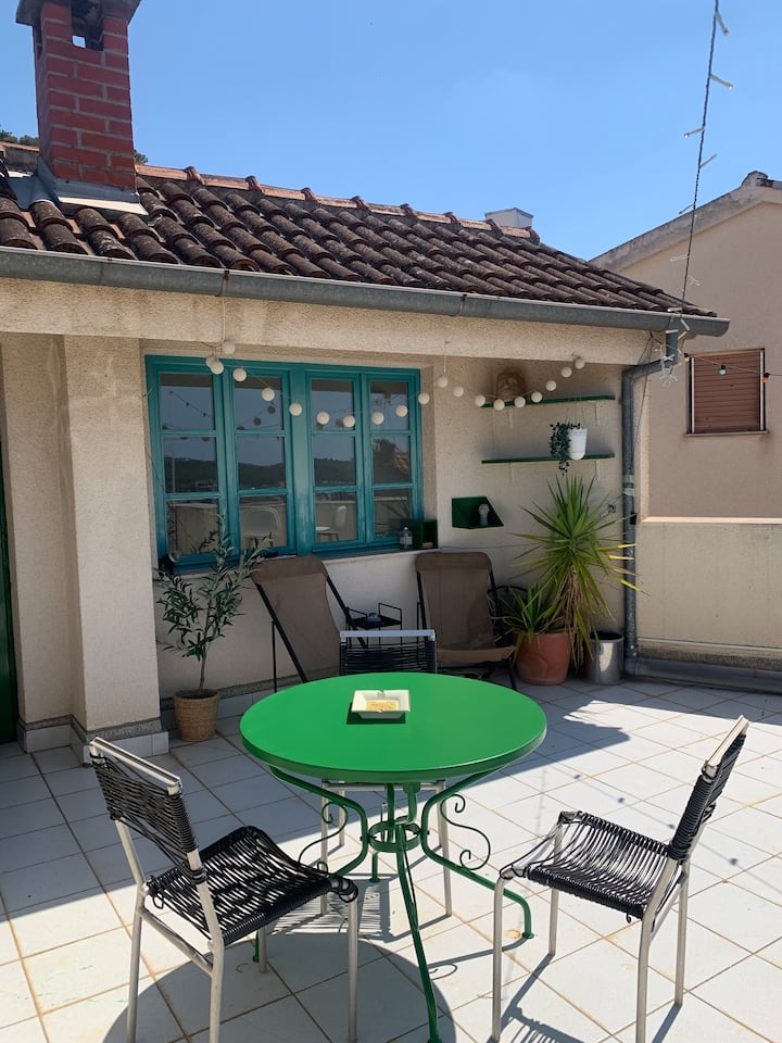 Lovely 2-floor Apt With A Rooftop Terrace - Šibenik